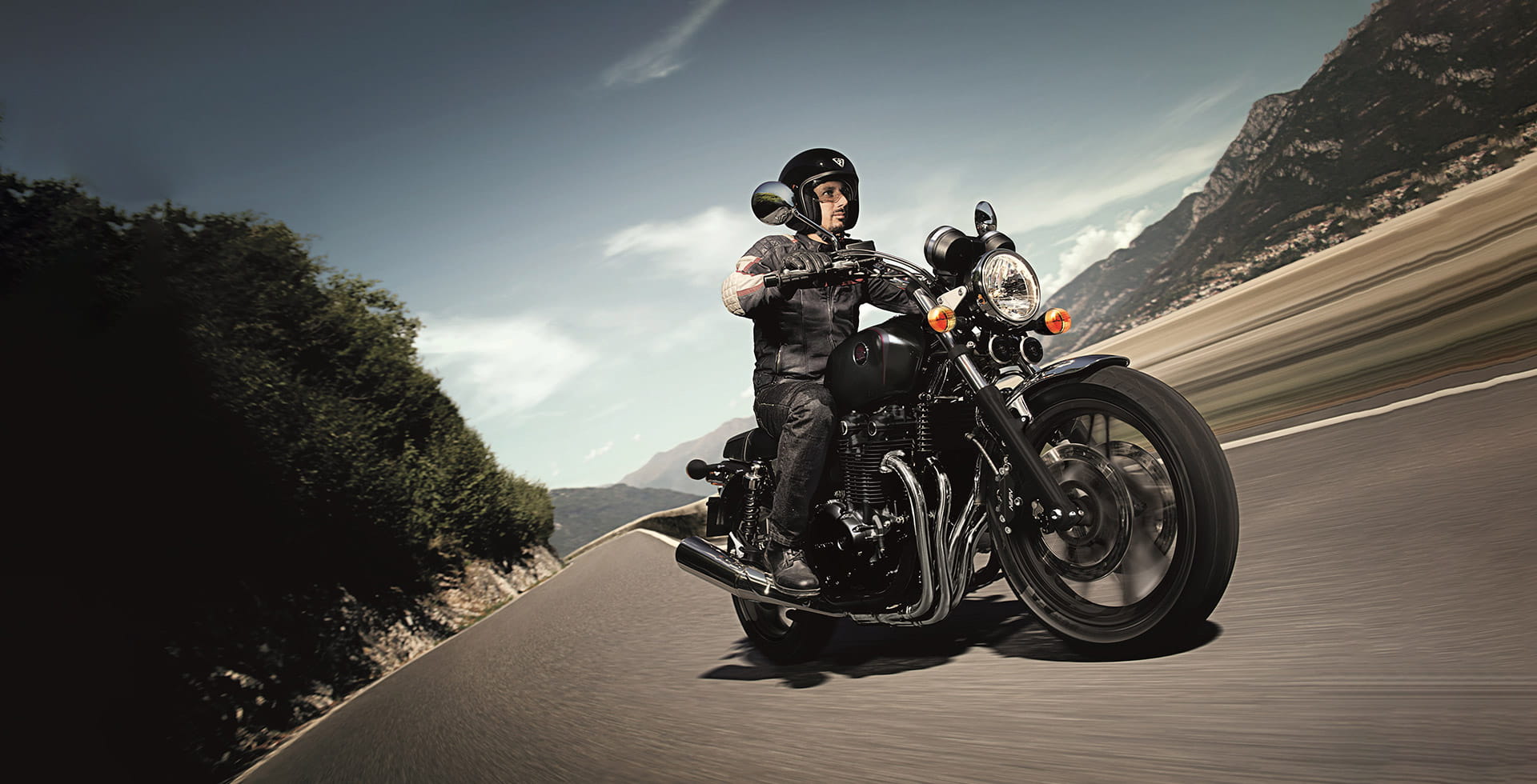 Find Latest Motorcycles by Honda in the Middle East